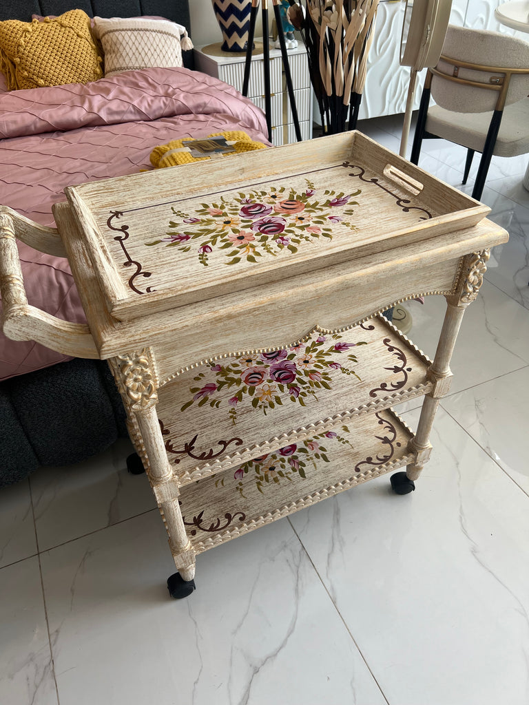 Hand painted trolley 04 – Wood Action