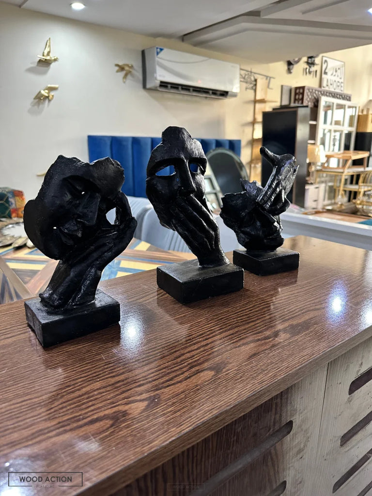 Complex man decor – Wood Action