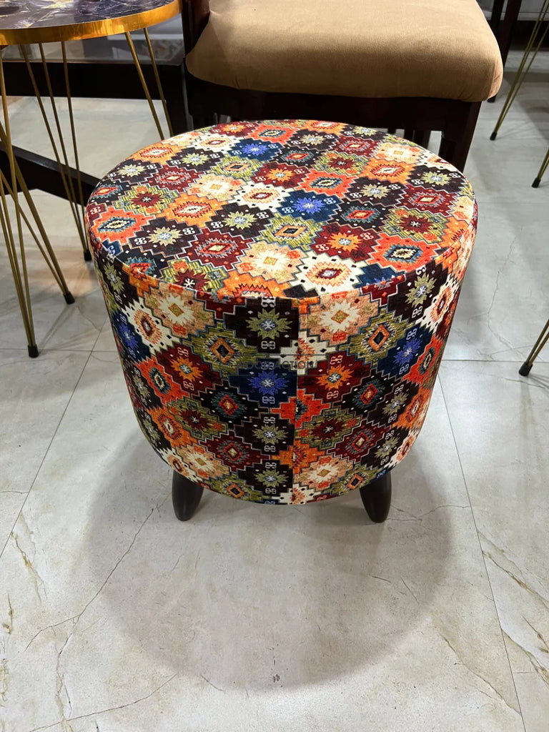 Grace Stool – Wood Action